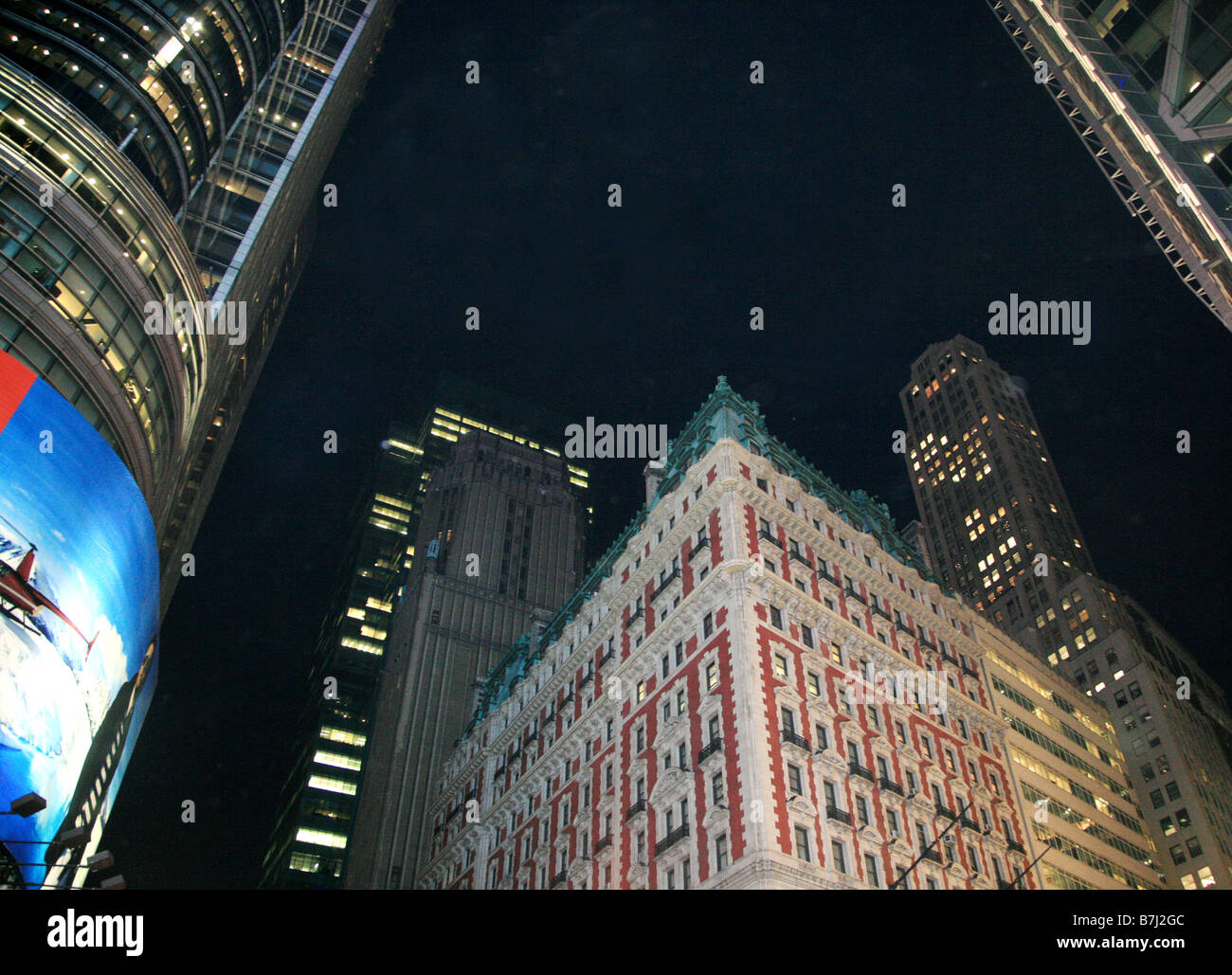 Looking up at the building, Times Square, Manhattan, USA 2009 Stock ...