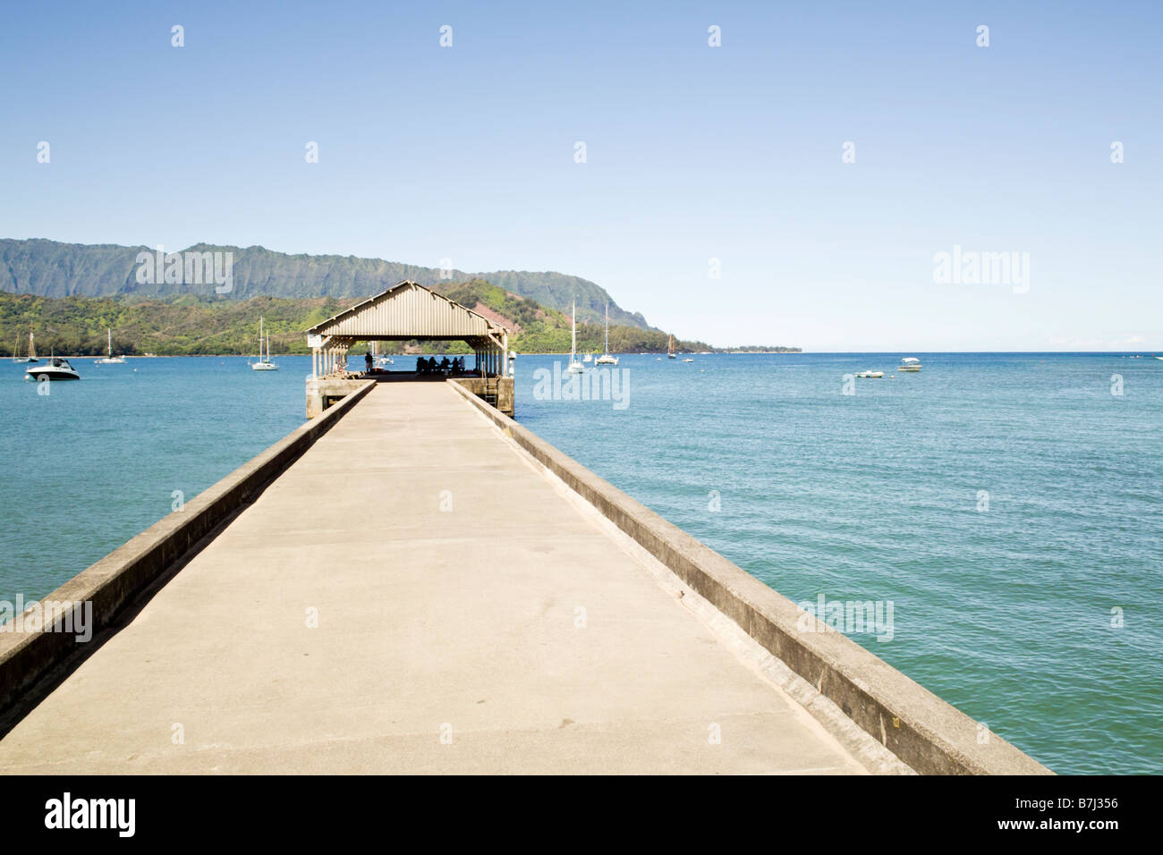 Hawaiian pier hi-res stock photography and images - Alamy