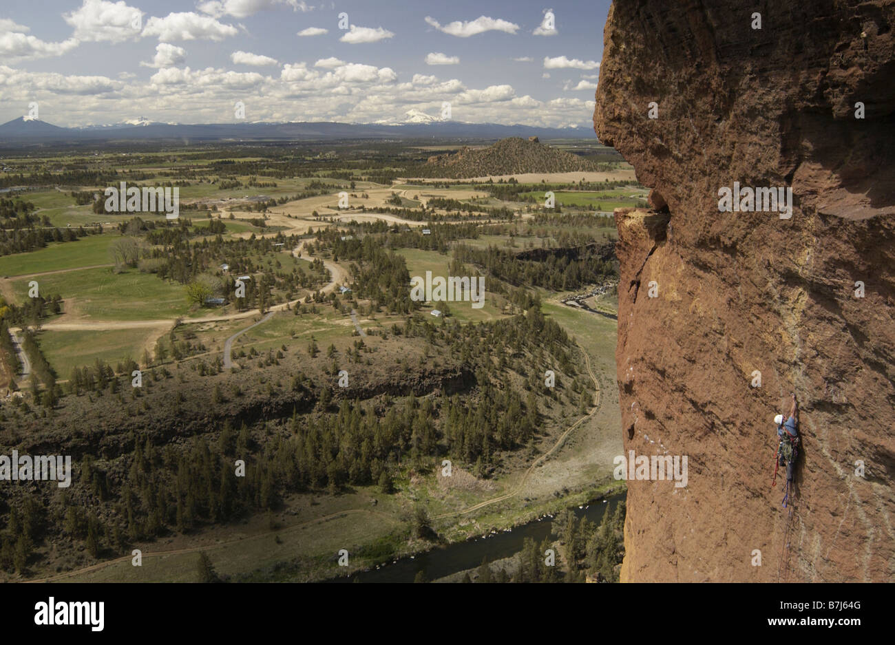 Man climbing the Monkey Face in Smith Rock State Park, Oregon Stock ...