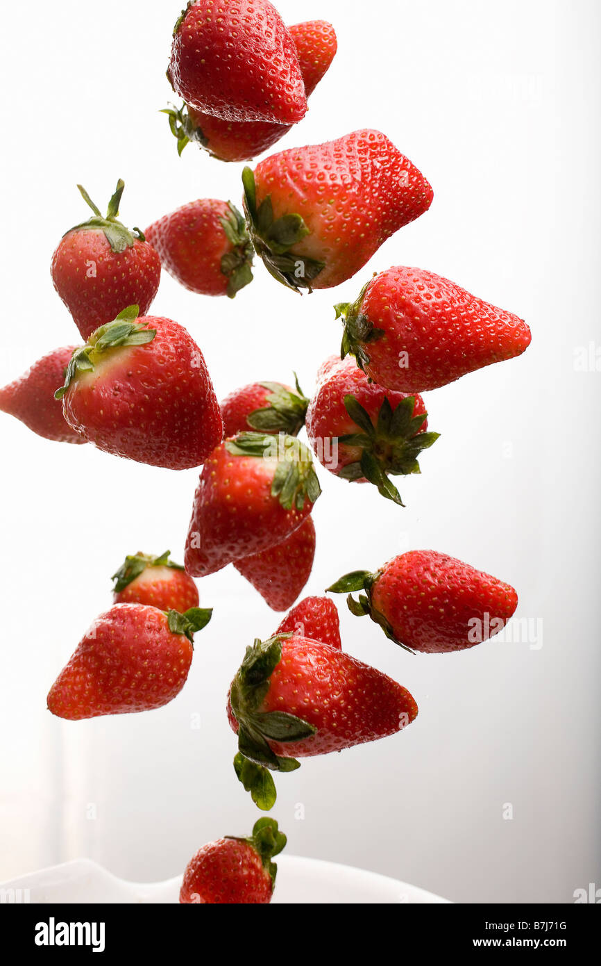 Dropped strawberries hi-res stock photography and images - Alamy