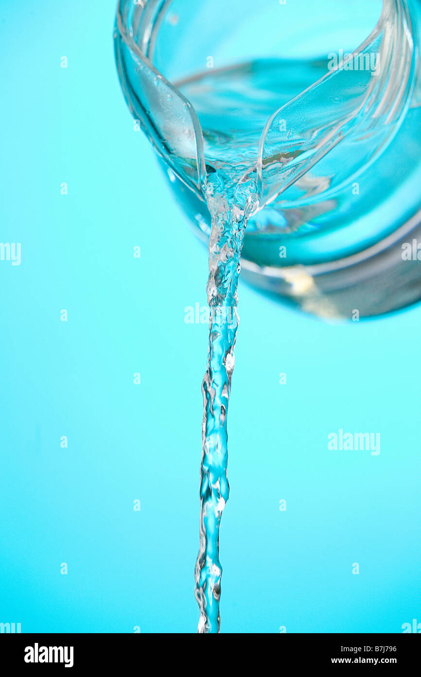 Pouring from pitcher hi-res stock photography and images - Alamy