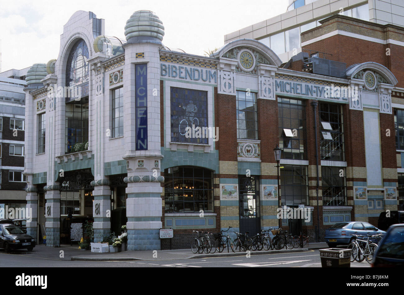 London, Michelin Building, Fulham Road, now restaurants, offices and ...