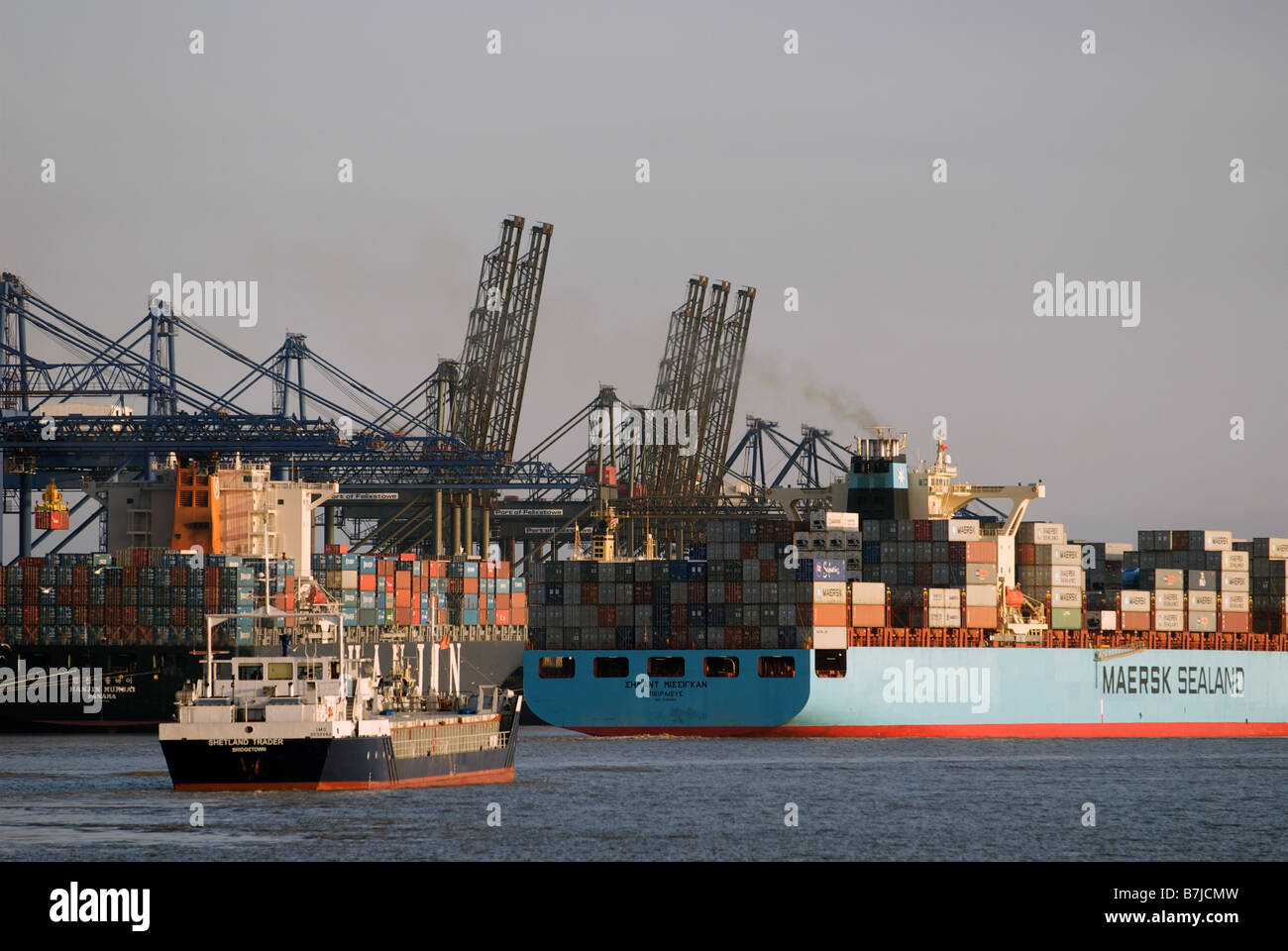 Container ships, Port of Felixstowe, Suffolk, UK Stock Photo - Alamy