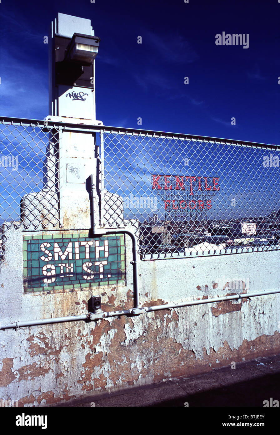 Smith st brooklyn hi-res stock photography and images - Alamy