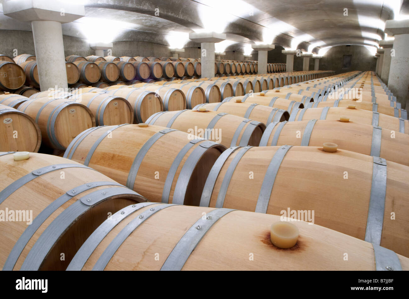 Bung hole stopper oak barrel hi-res stock photography and images - Alamy