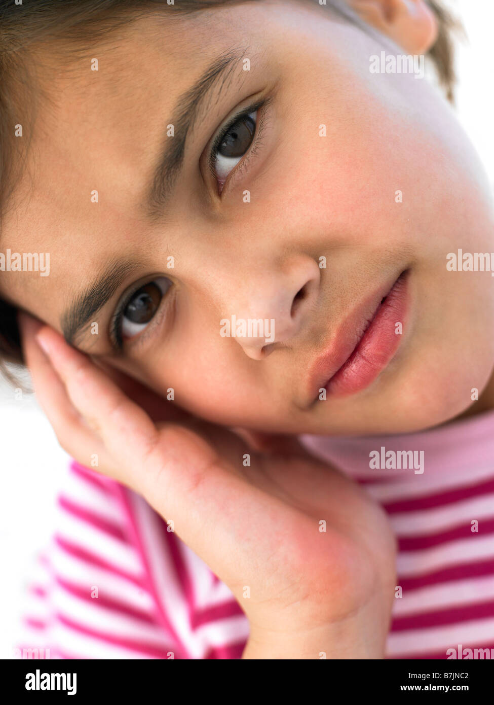 Girl looking up worried hi-res stock photography and images - Alamy