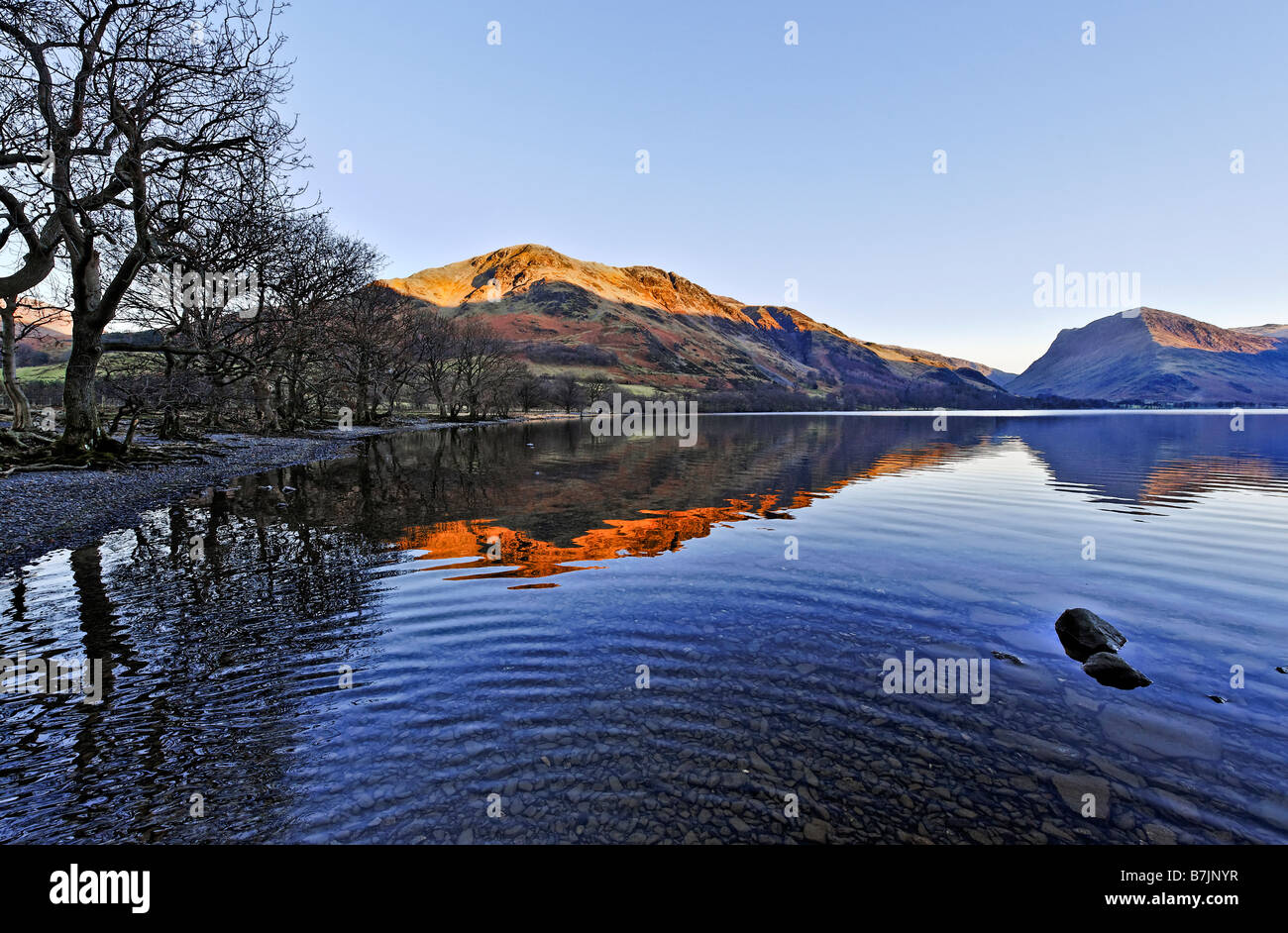 Buttemere fell hi-res stock photography and images - Alamy