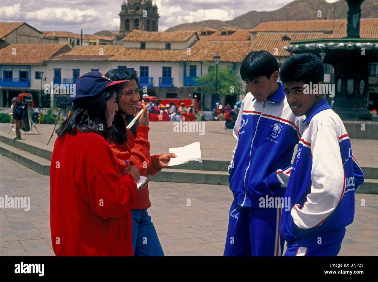 Peruvian students, interviewer, interviewing, conducting interview ...