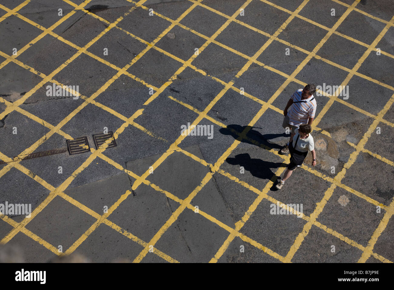 Cross hatching hi-res stock photography and images - Alamy