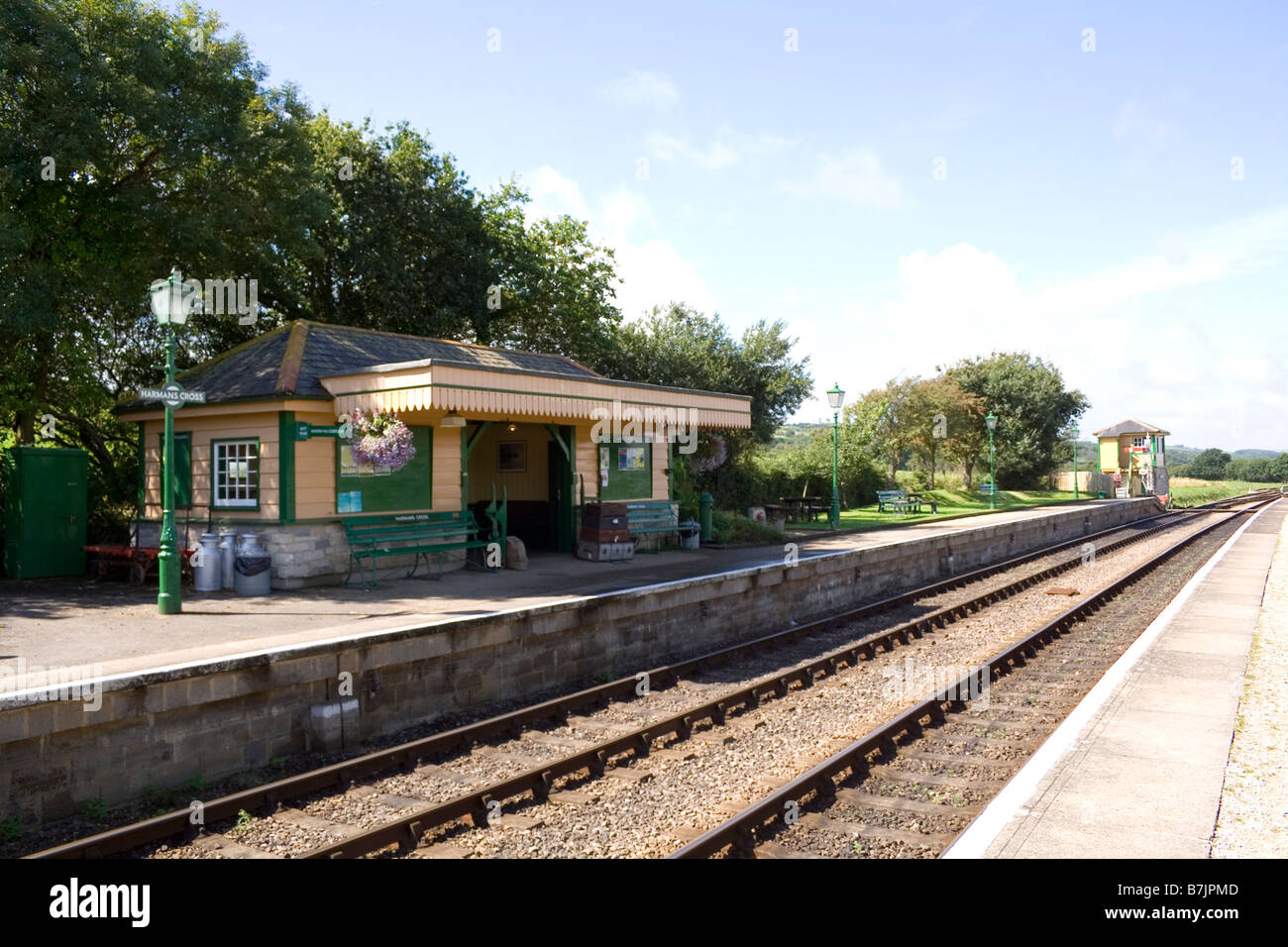 Harmans Cross Station on the Swanage steam railway between Corfe Castle ...