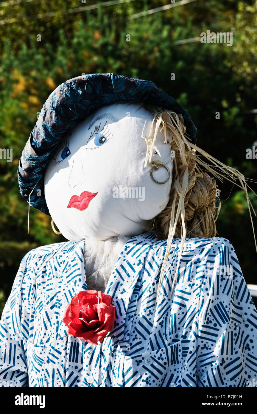 Lady scarecrow hi-res stock photography and images - Alamy