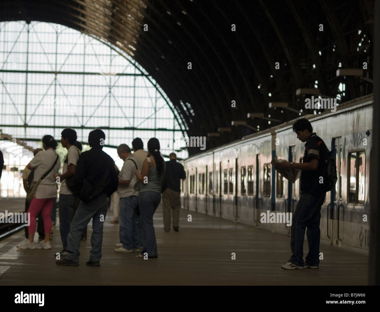 Travelers walk on platform hi-res stock photography and images - Alamy