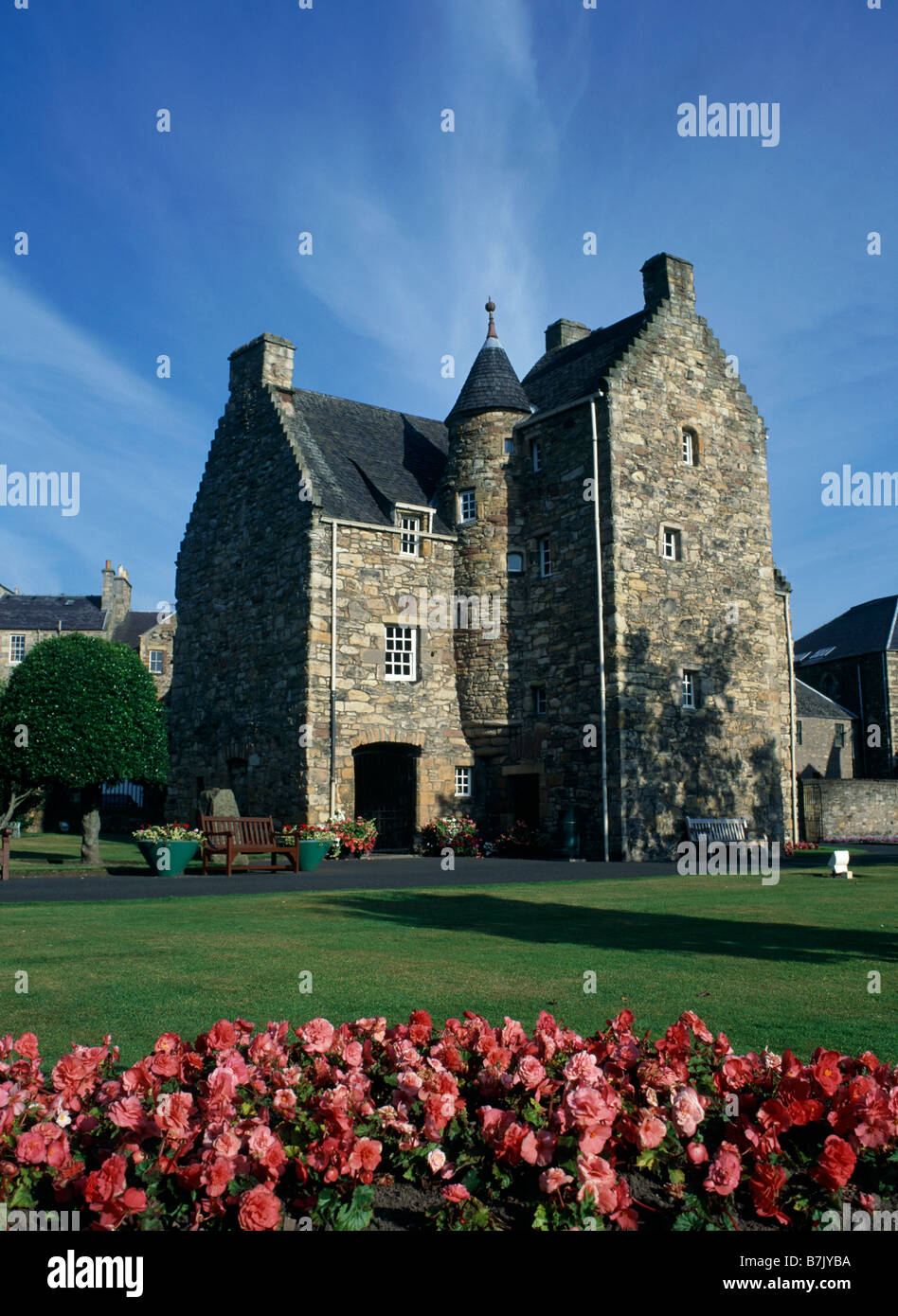 Roxburgh District Queen Marys house She is reputed to have stayed here ...