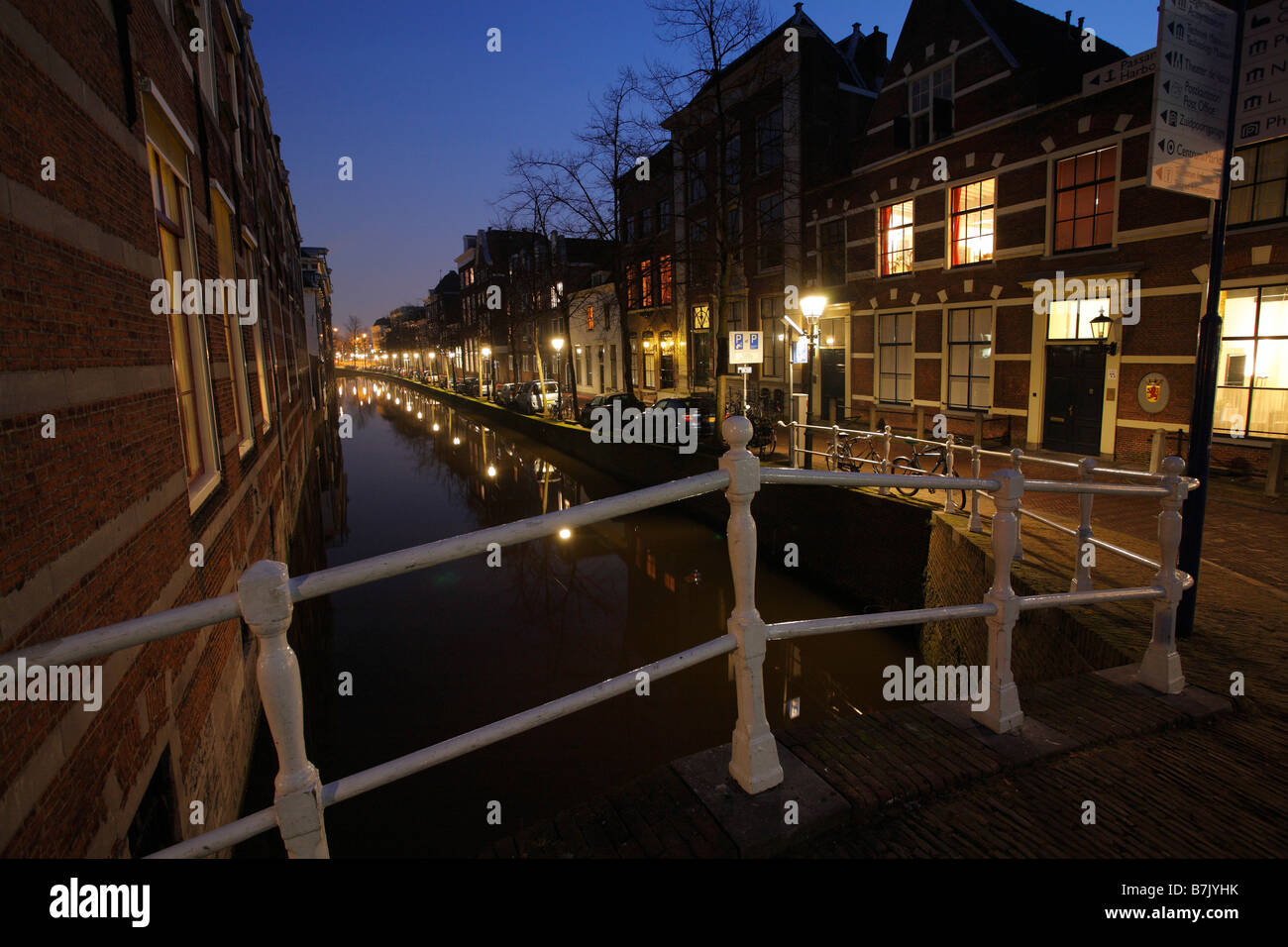 Holland the netherlands europe delft canal hi-res stock photography and ...