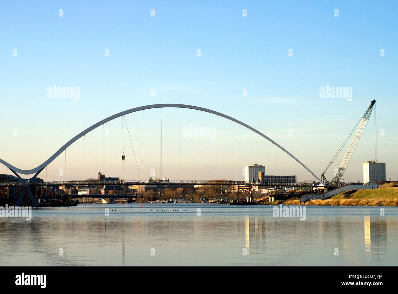 Infinity bridge river hi-res stock photography and images - Alamy