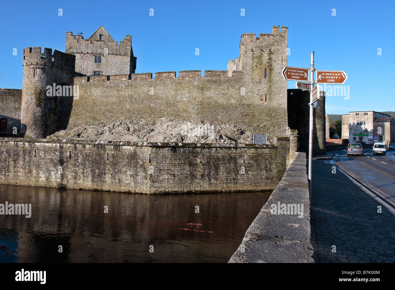 Castle in Cahir County Tipperary Stock Photo - Alamy