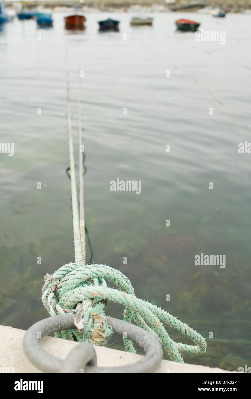 Mooring knots hi-res stock photography and images - Alamy