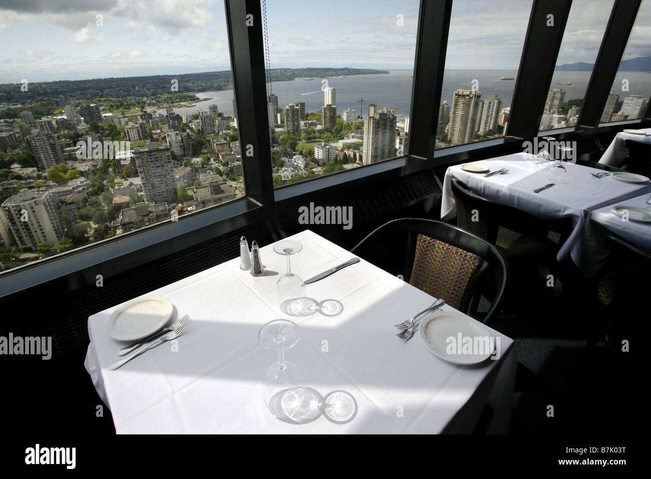 Cloud 9 Revolving Restaurant, Vancouver, British Columbia, Canada Stock ...