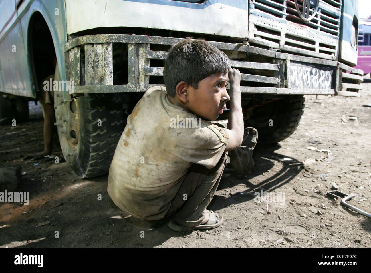 Bus boy worker hi-res stock photography and images - Alamy