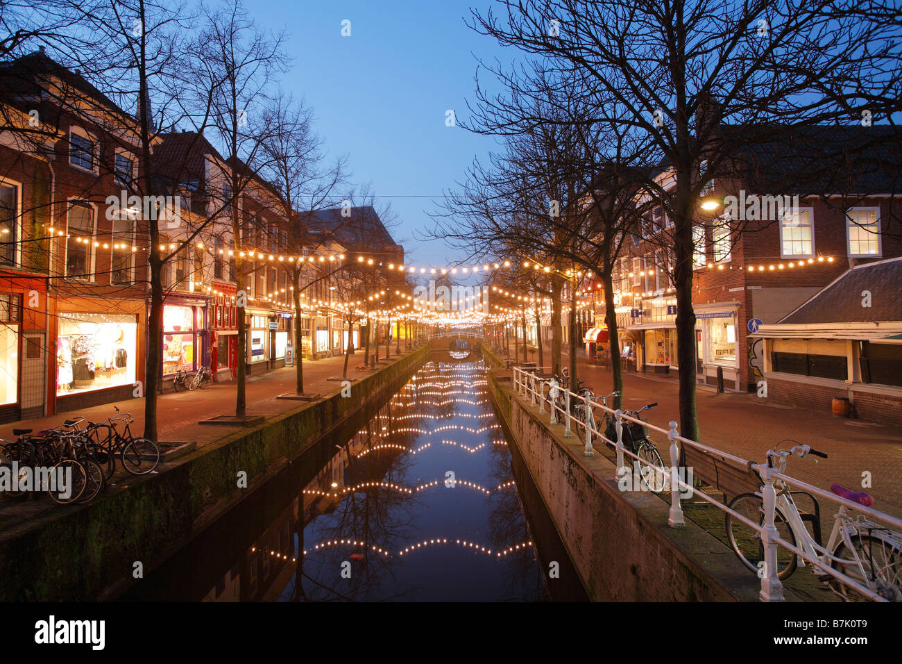 Holland the netherlands europe delft canal hi-res stock photography and ...