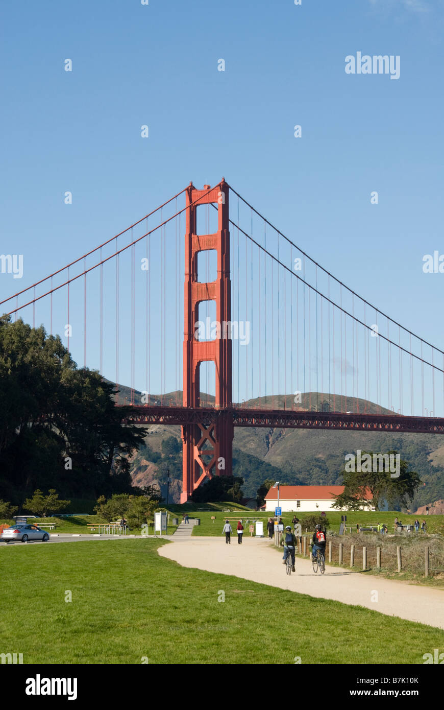 Golden gate bridge crissy field hi-res stock photography and images - Alamy