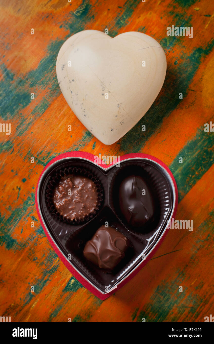White heart and box of heart shaped candy Stock Photo - Alamy