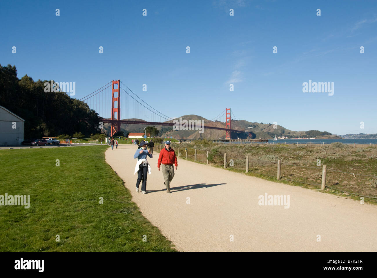 Golden gate bridge crissy field hi-res stock photography and images - Alamy