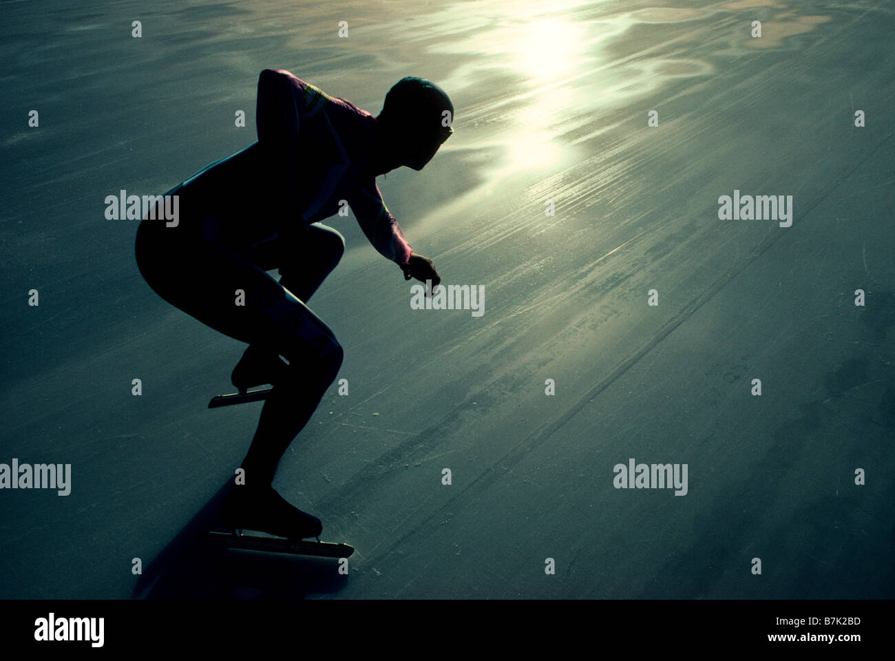 Action start hi-res stock photography and images - Alamy