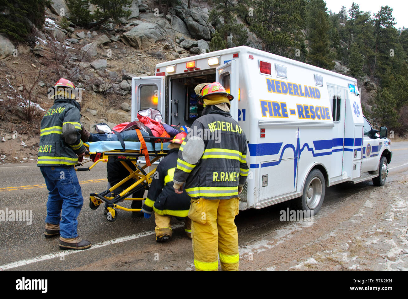 Amblance hi-res stock photography and images - Alamy