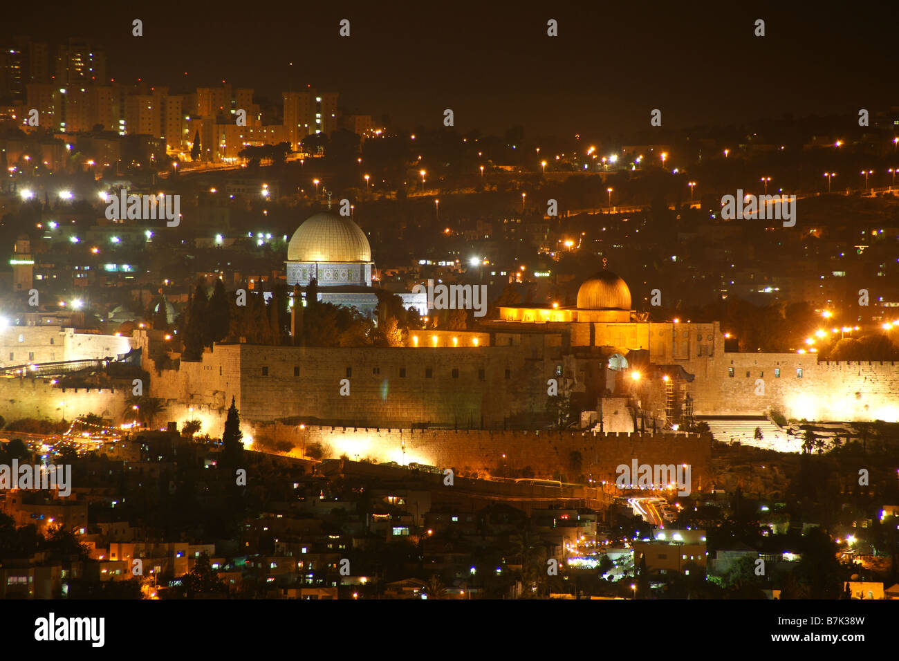 Jerusalem night hi-res stock photography and images - Alamy