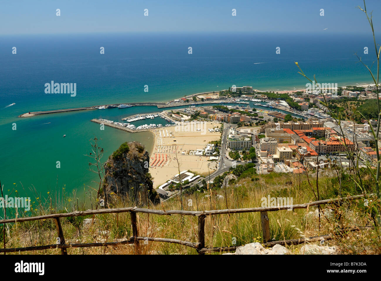 Terracina beach hi-res stock photography and images - Alamy