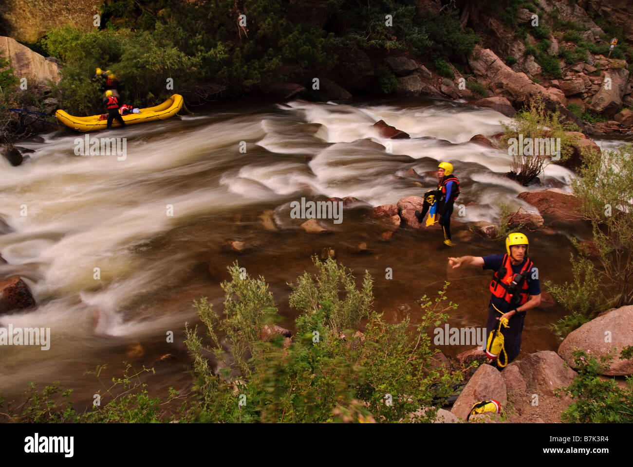Swift water rescue team hi-res stock photography and images - Alamy