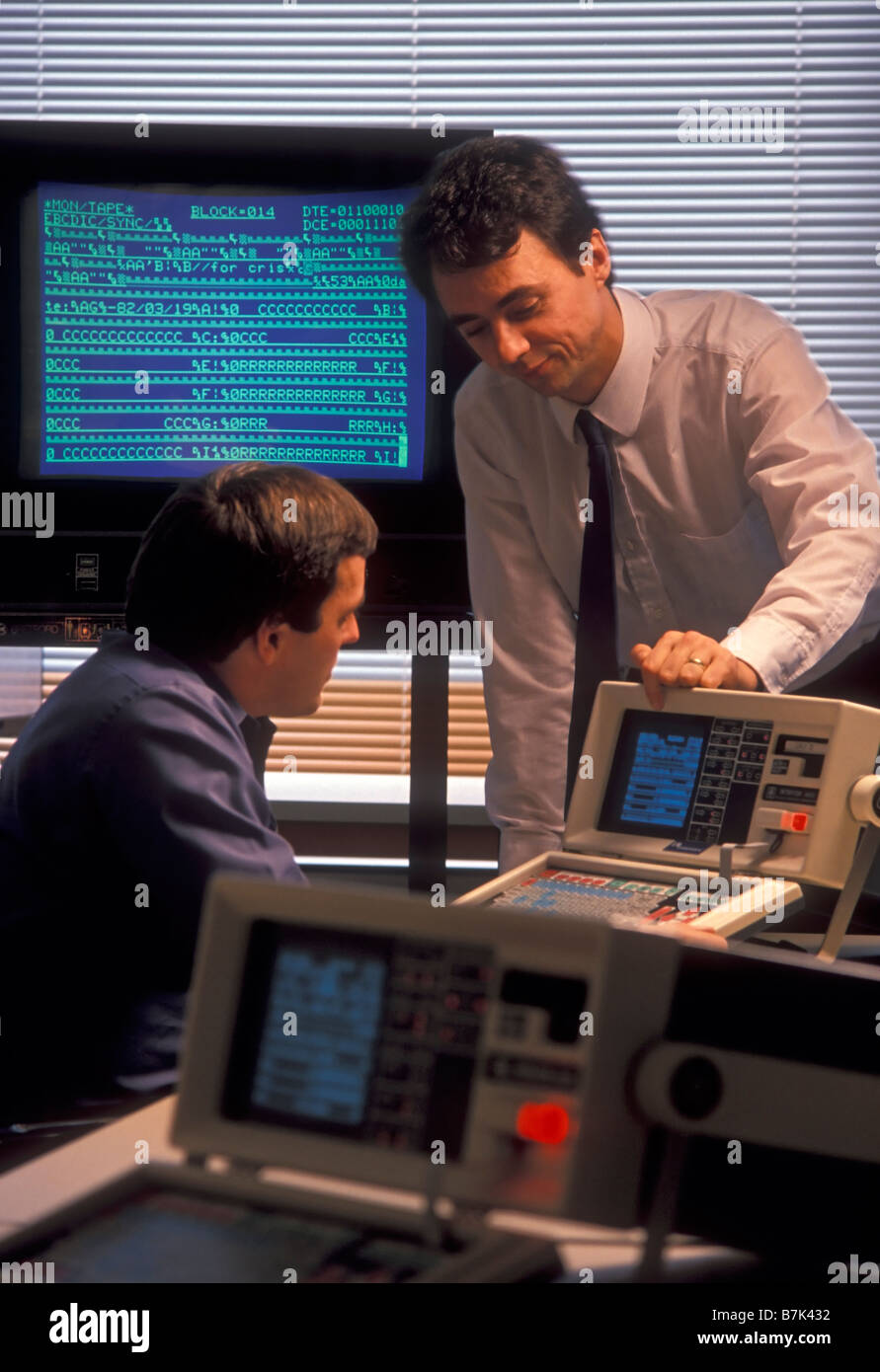 Tele workers hi-res stock photography and images - Alamy