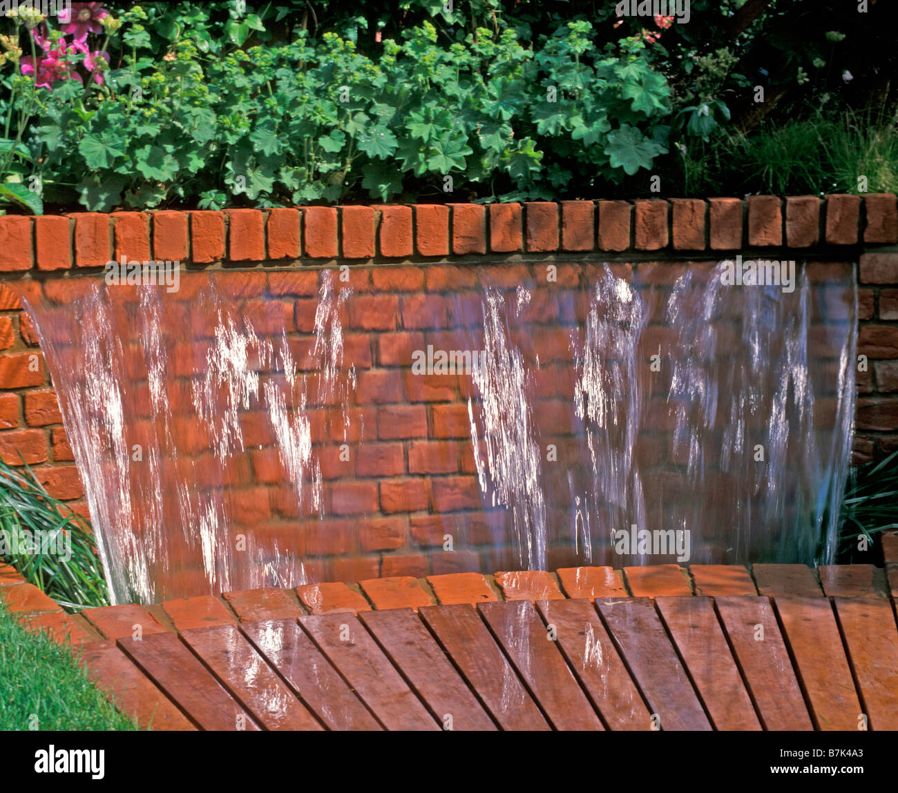 Sheet waterfall hi-res stock photography and images - Alamy