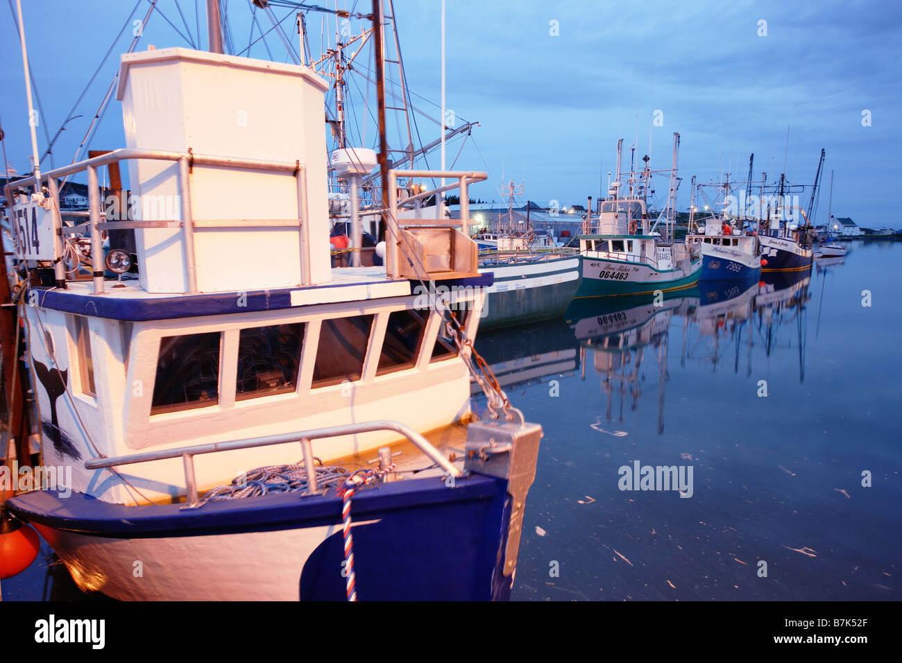 Newfoundland harbours hi-res stock photography and images - Alamy