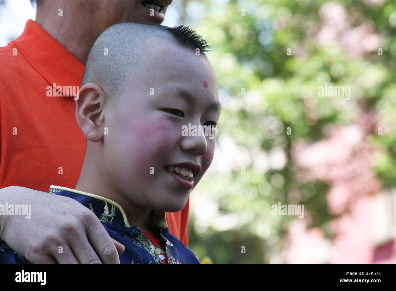 Teen chinese boy hi-res stock photography and images - Alamy