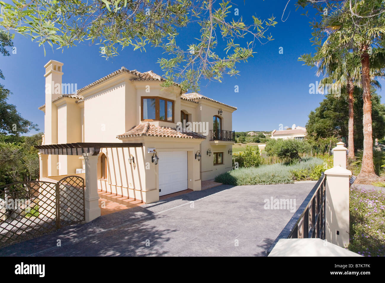 Integral garage hi-res stock photography and images - Alamy