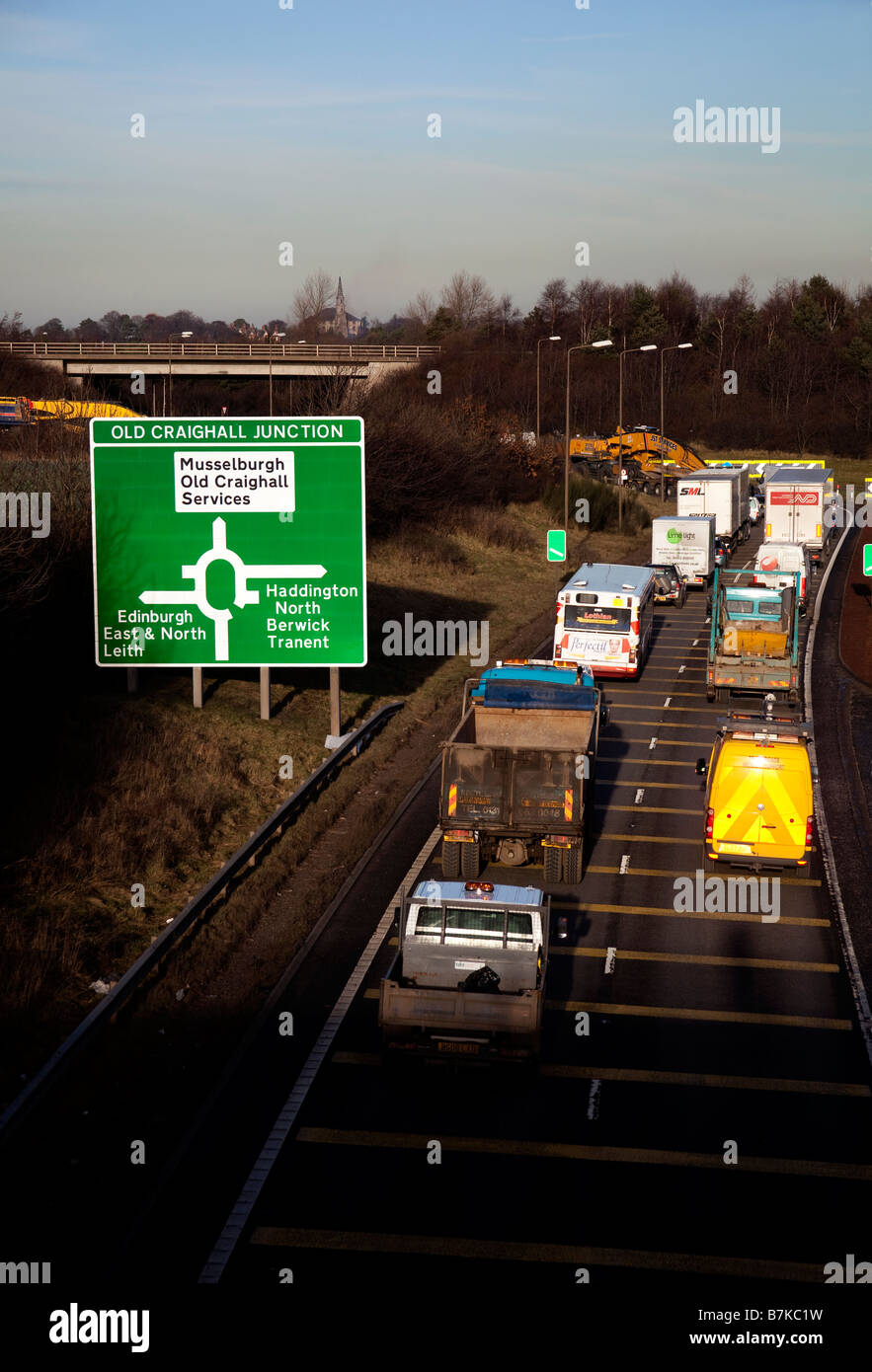 Dual carriageway sign hi-res stock photography and images - Alamy