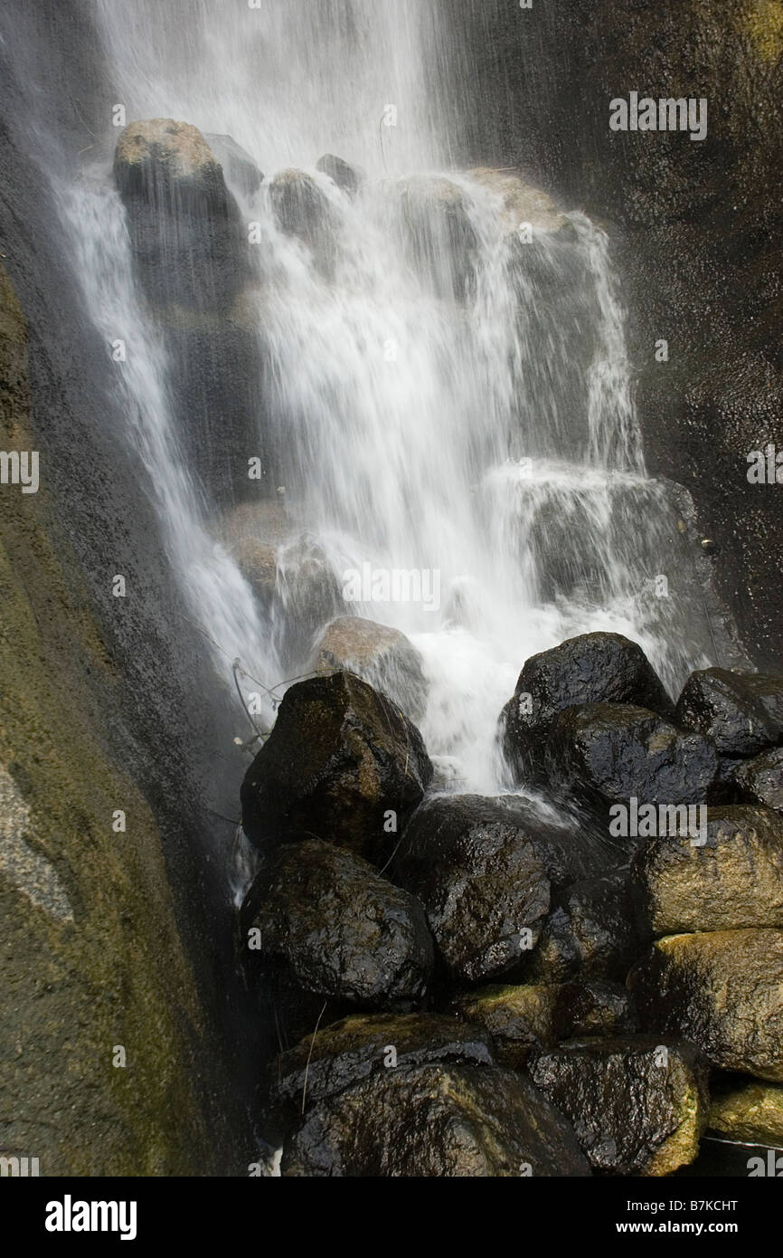 Water downrush hi-res stock photography and images - Alamy