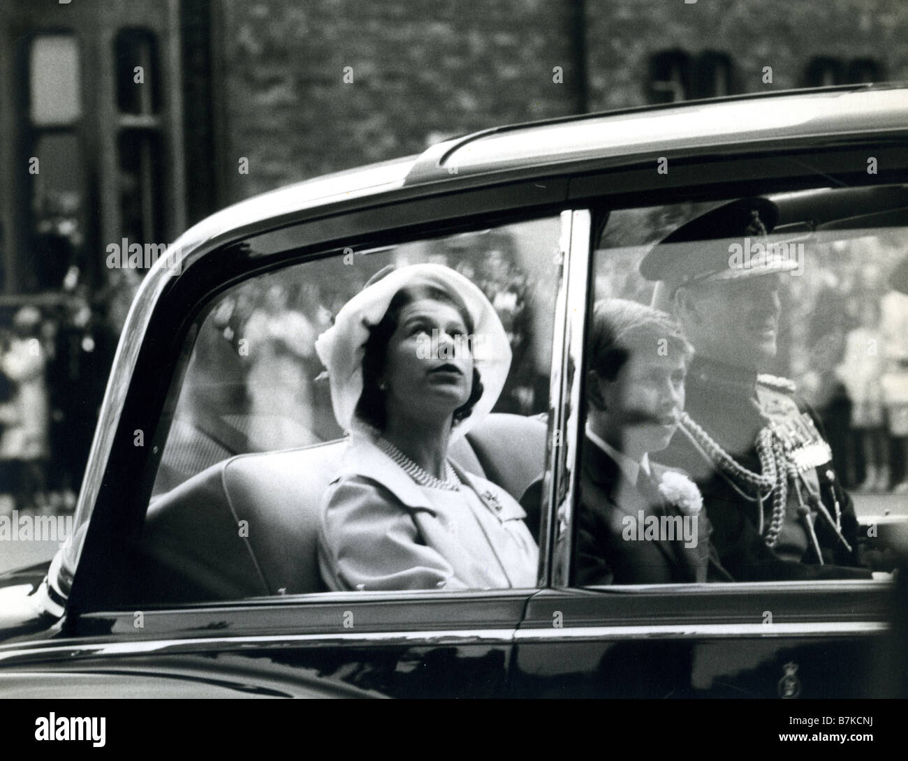 QUEEN ELIZABETH II with her son Prince Charles about 1960 Stock Photo ...