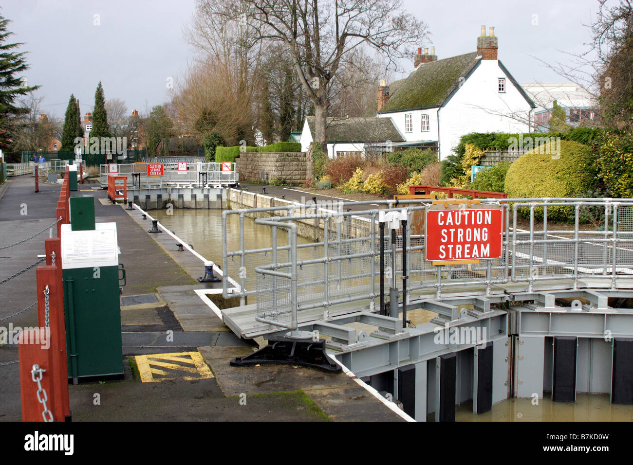 English mead hi-res stock photography and images - Alamy