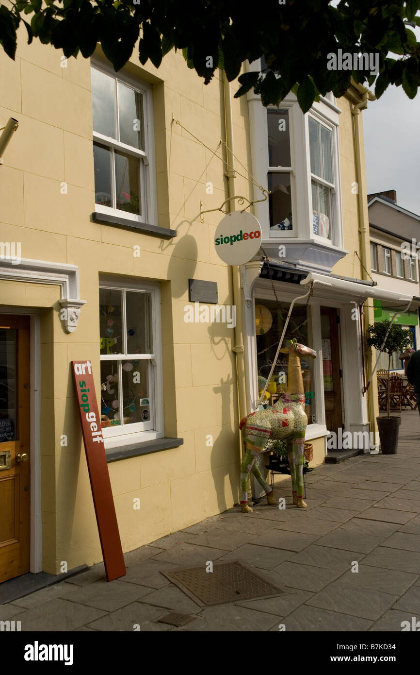 Machynlleth and shop hi-res stock photography and images - Alamy