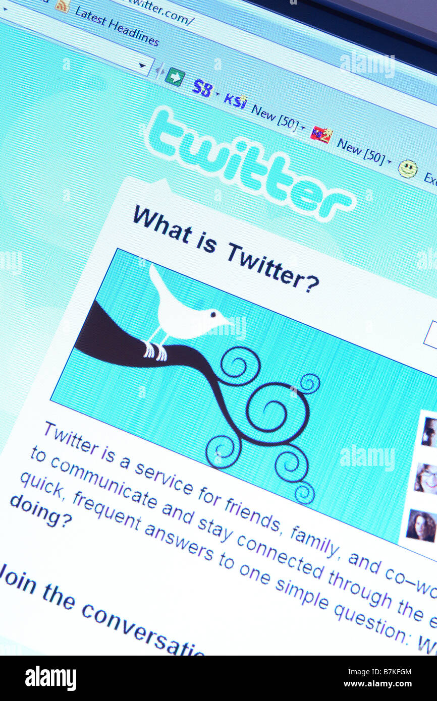 Twitter social hi-res stock photography and images - Alamy