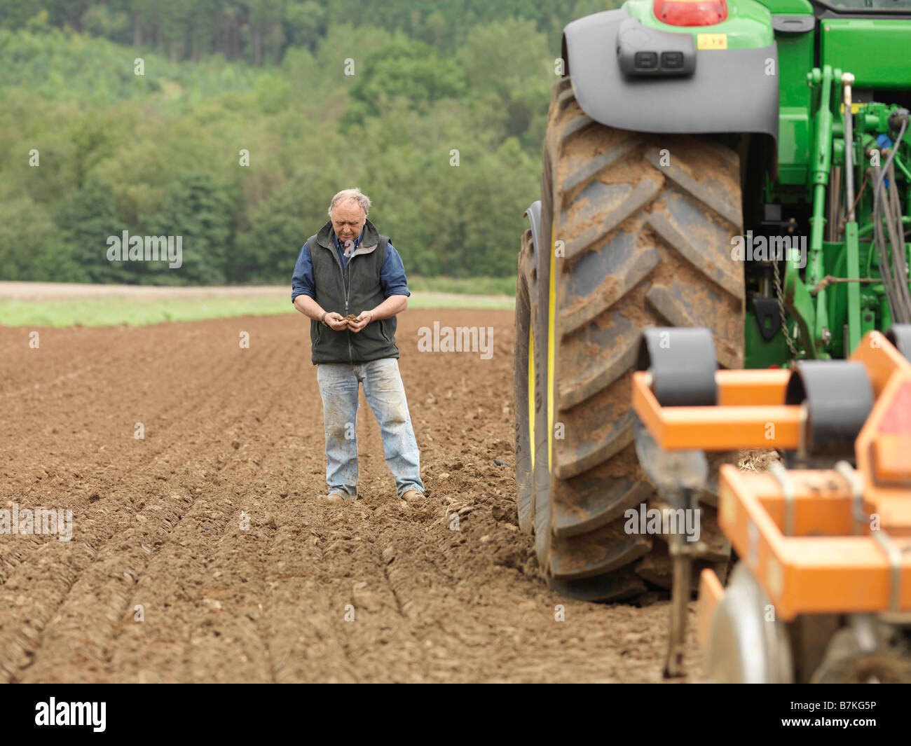 Farmer in field europe hi-res stock photography and images - Alamy