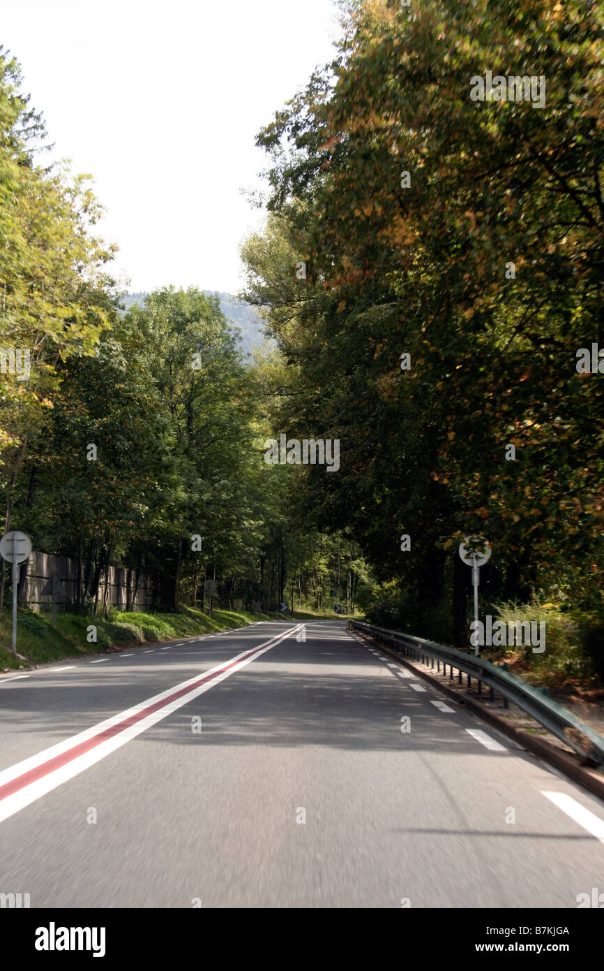 Picture of a empty highway Stock Photo - Alamy