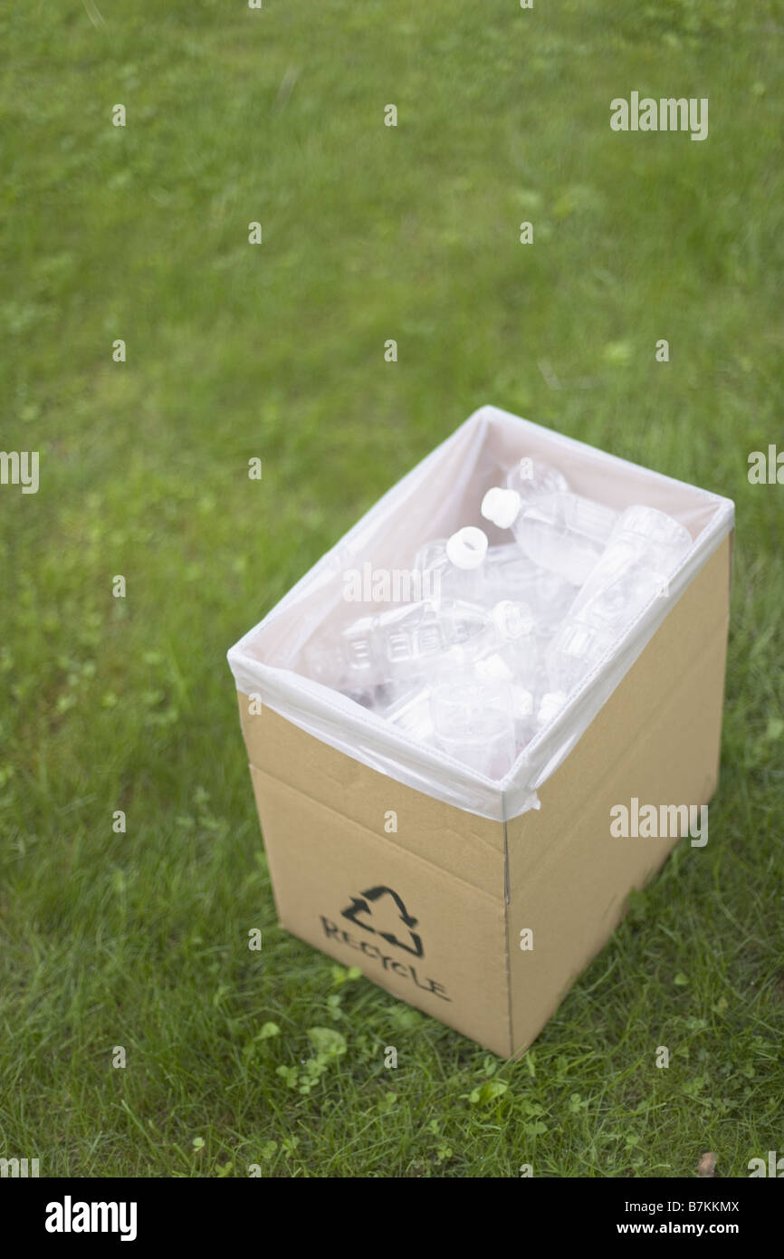 Recycle lawn playground litter hi-res stock photography and images - Alamy