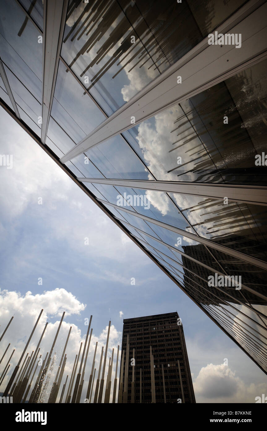 Contemporary architecture colombia hi-res stock photography and images ...