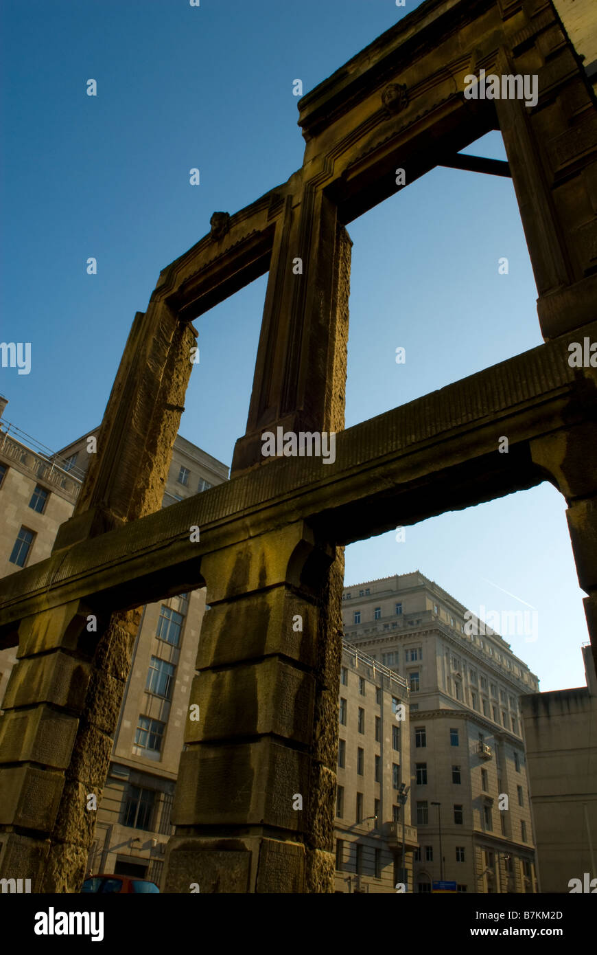 Bombed out office building hi-res stock photography and images - Alamy