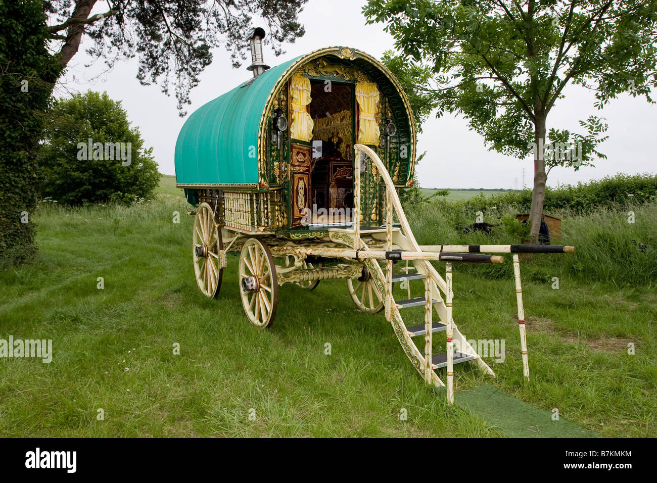 Romany Gypsies Uk High Resolution Stock Photography and Images - Alamy