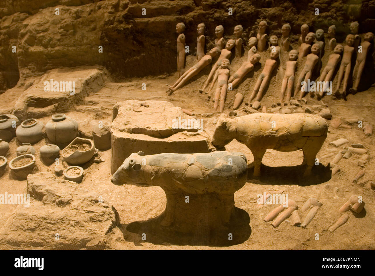 Emperor jingdi tomb hi-res stock photography and images - Alamy